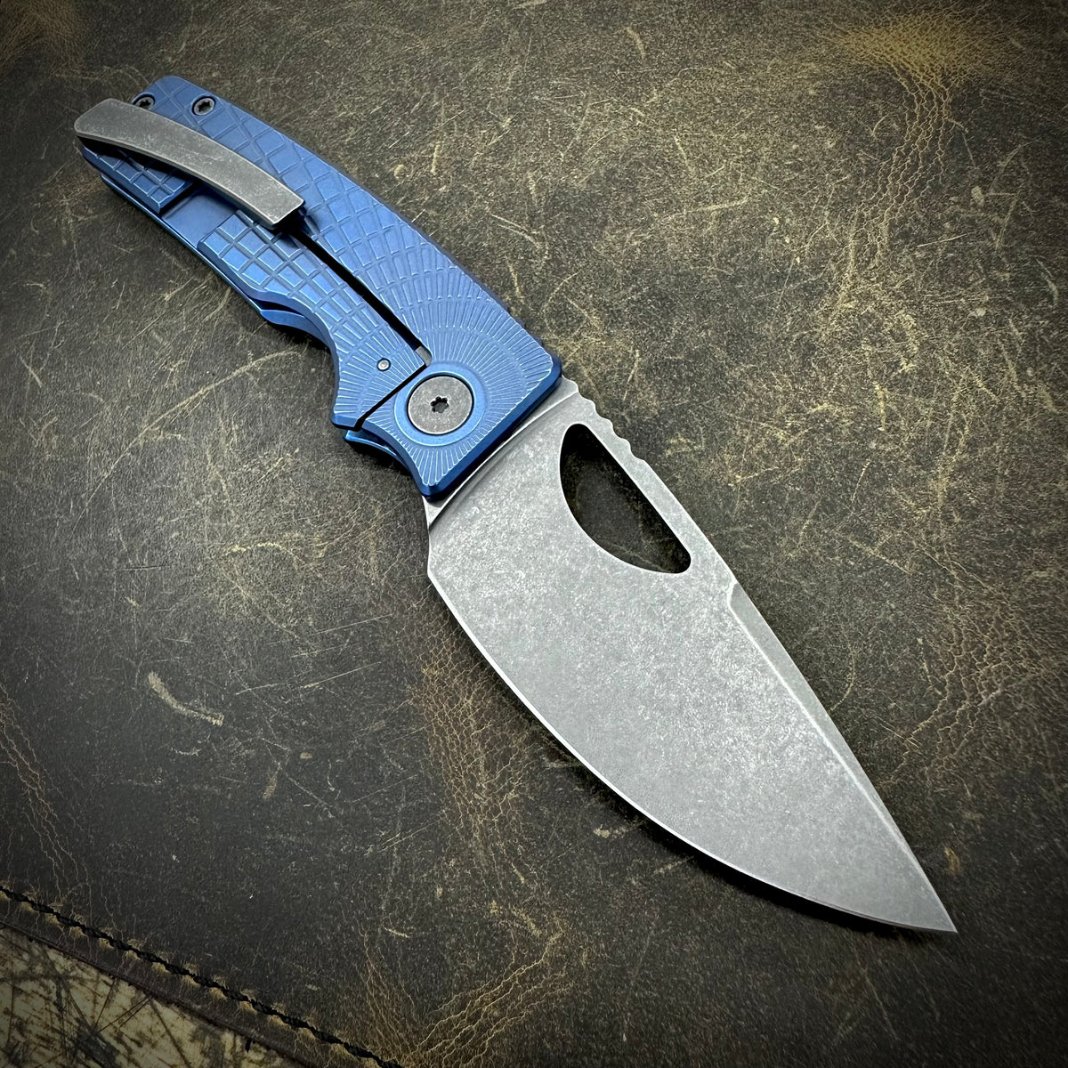 Standard Size Roosevelt - Blue Radial Frag Scales, Vanax Blade – OZ ...